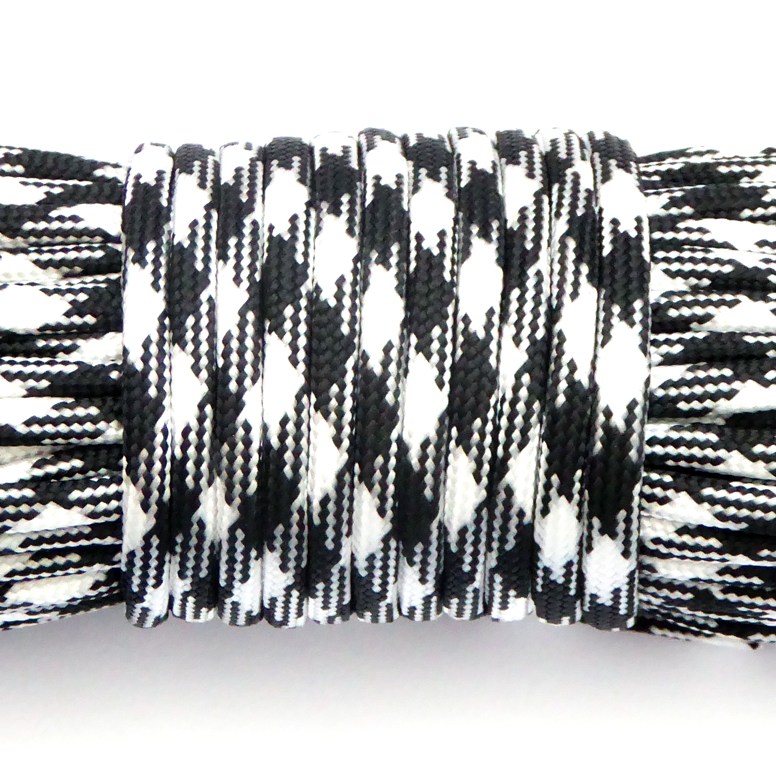 Paracord Rope 30m /100ft Black & White 4mm – Paracord New Zealand
