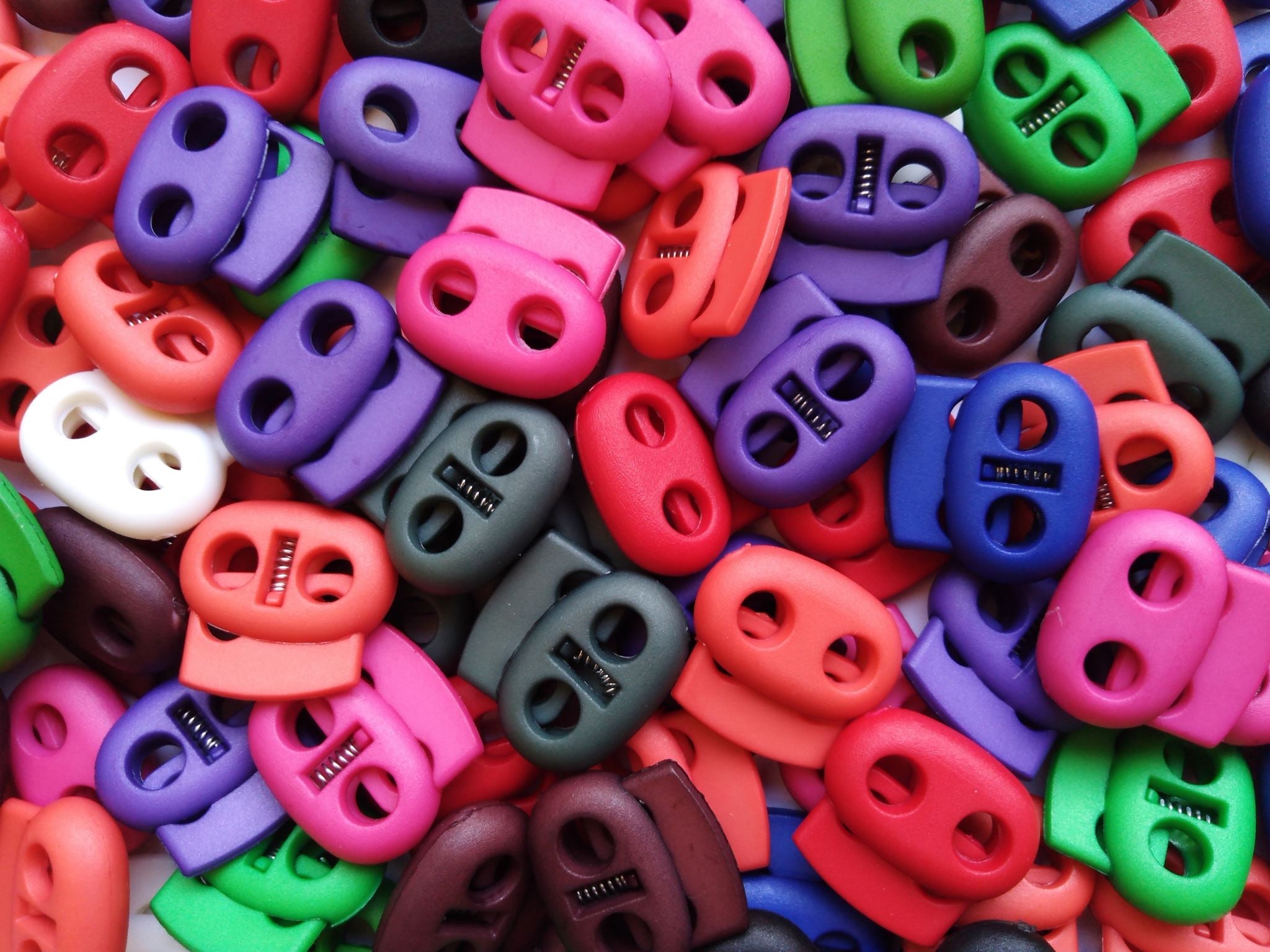 Paracord Flat Toggle Clips – Paracord New Zealand